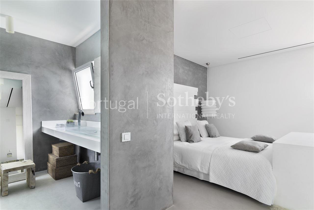 A Home on the Troia Peninsula – Kaylee Harmon